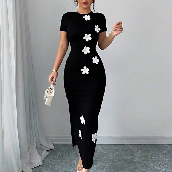 Dresses | Classy Coco Black 3d Flower Form Fitting Maxi Dress Lxl ...